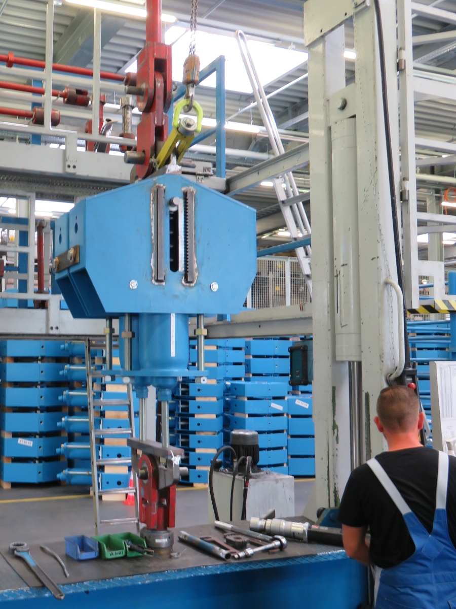 LISEGA SE - New constant hanger for 100-160 kN - LISEGA SE : LISEGA SE